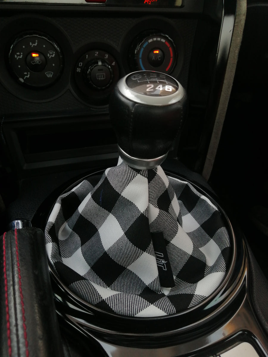 B&W Checkered Shift Boot – Lit Auto Shop