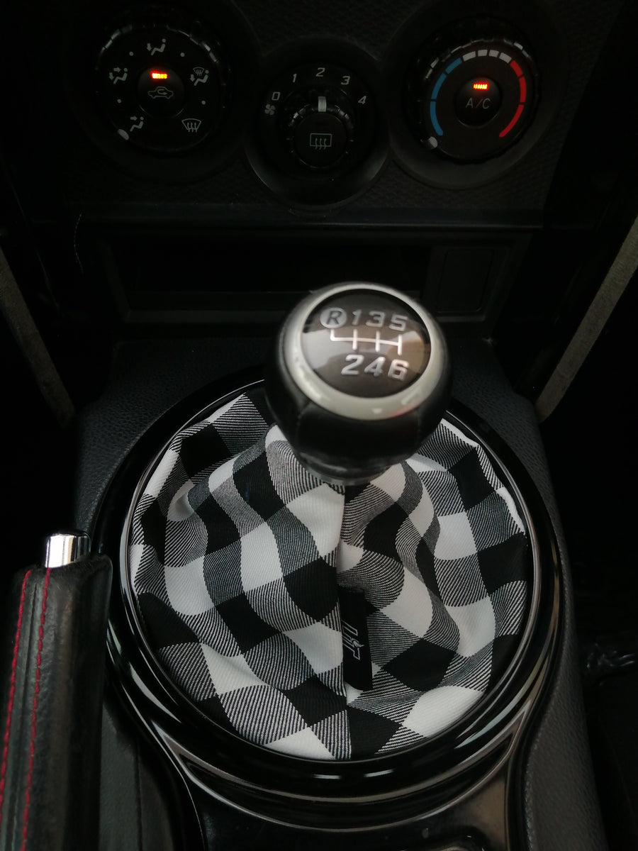 B&W Checkered Shift Boot – Lit Auto Shop